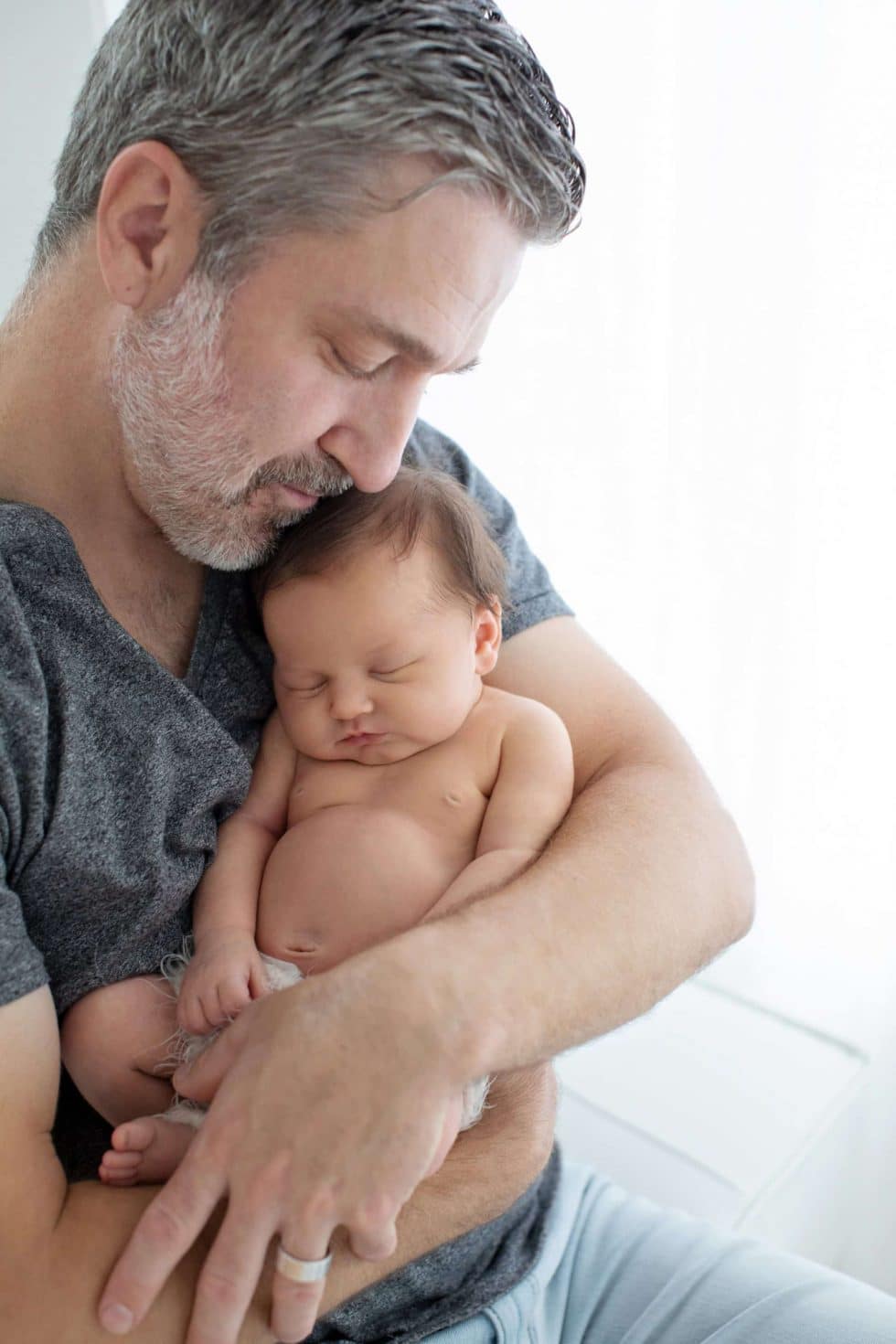 These Newborn Photos With Parents Will Make You Smile